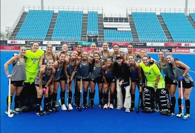 Las Leoncitas, con Ariana Arias en el plantel, golearon y están en ...