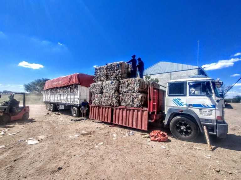 Reciclaje en San Luis: Más de 44 toneladas de vidrio y cartón ...